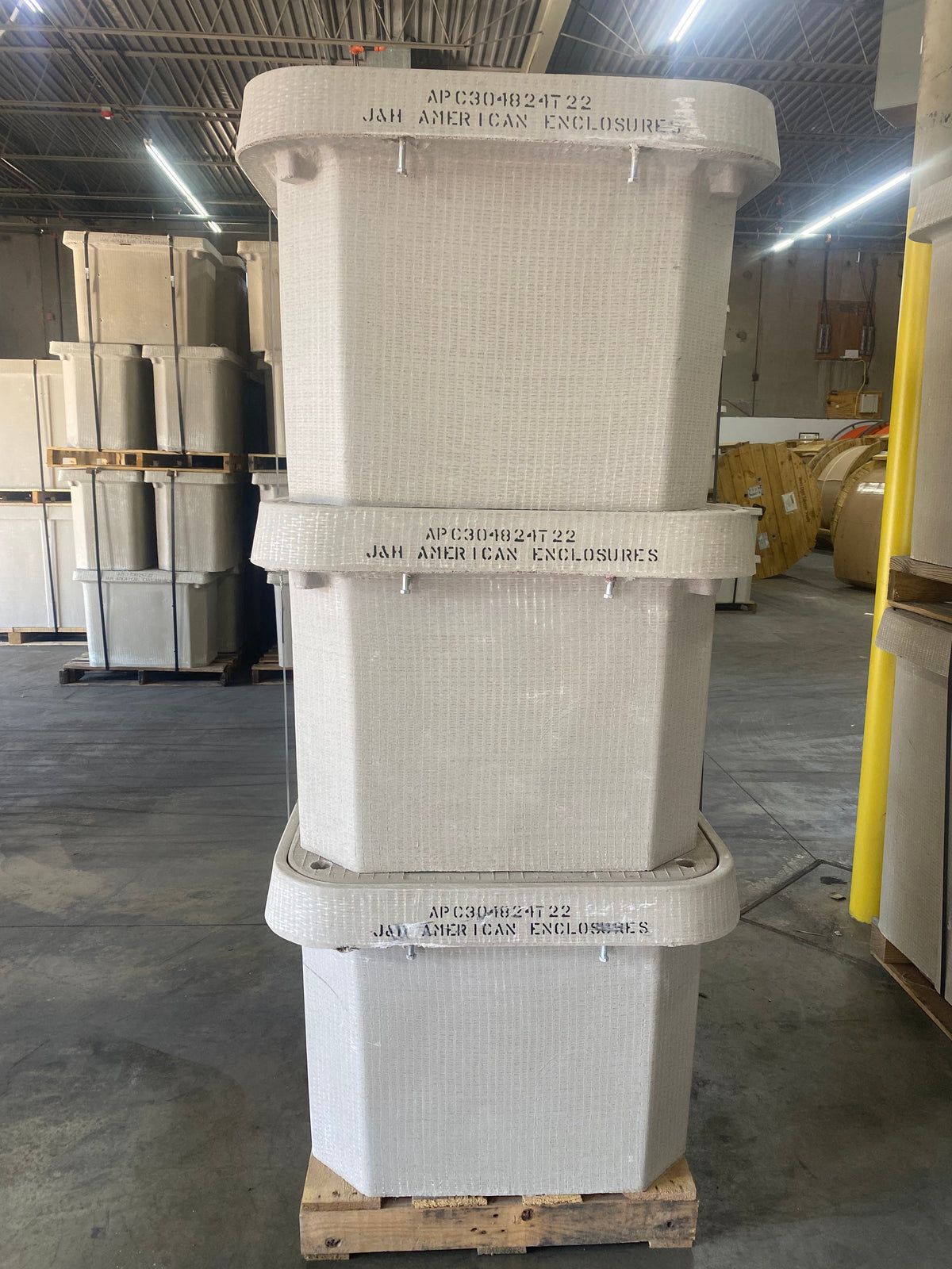 30x48x24 Polymer Concrete Tier 22 Handhole Vault — Telecom Specialties