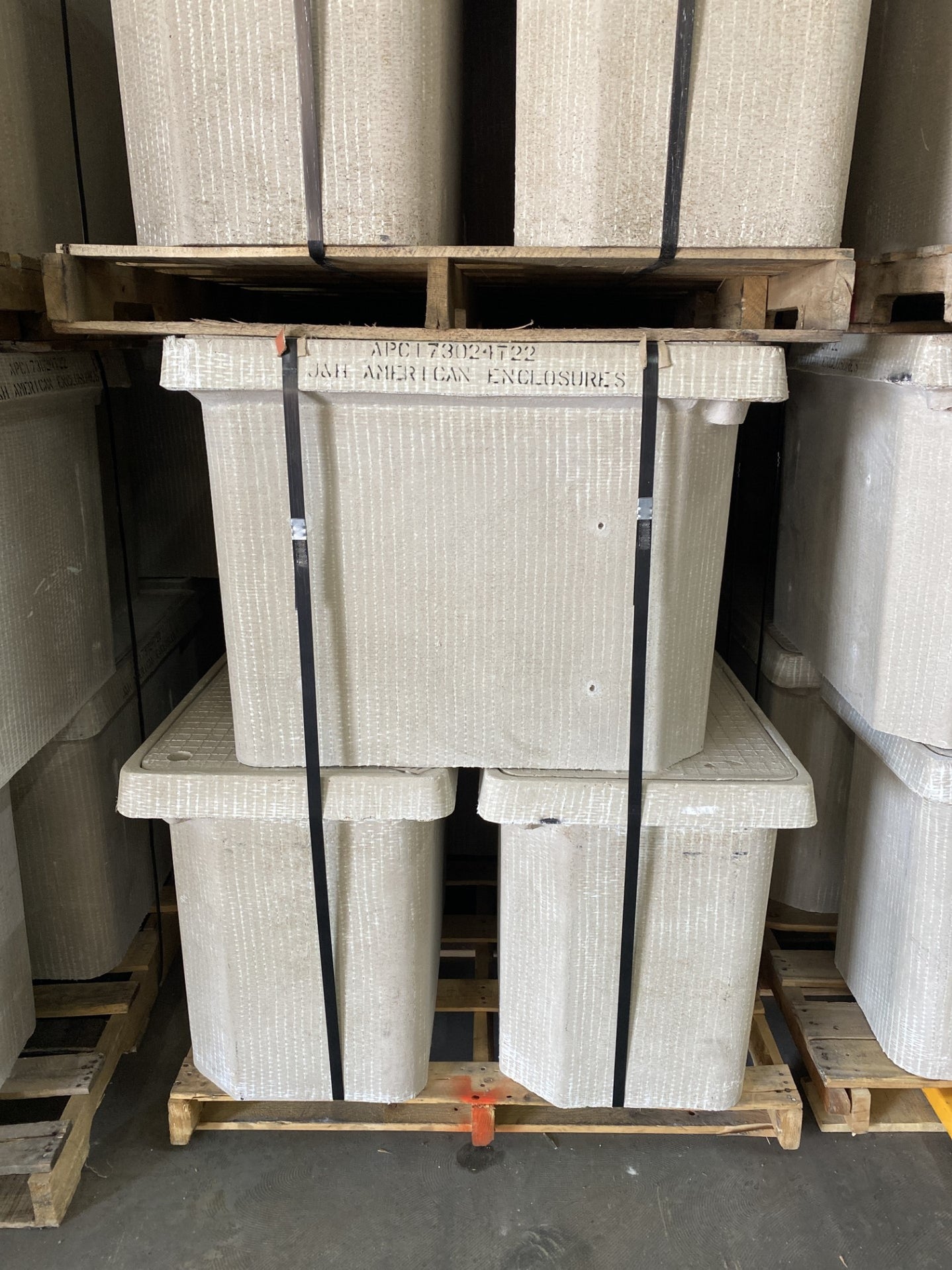 17x30x24 Polymer Concrete Tier 22 Handhole Vault — Telecom Specialties