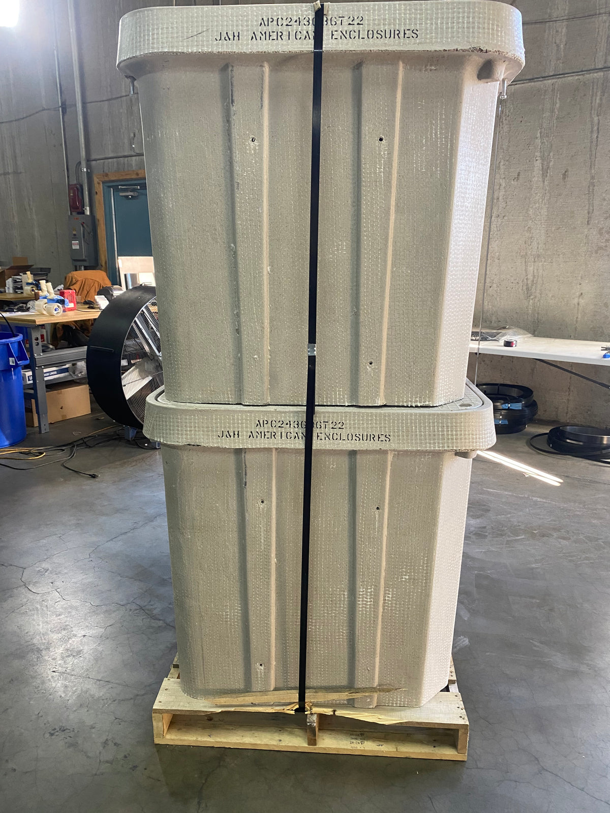 24x36x36 Polymer Concrete Tier 22 Handhole Vault — Telecom Specialties